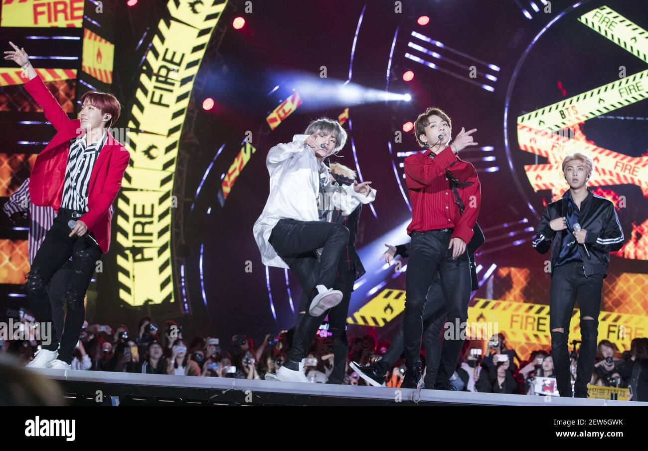 29 September 2017 - Changwon, South Korea : South Korean K-Pop boys ...