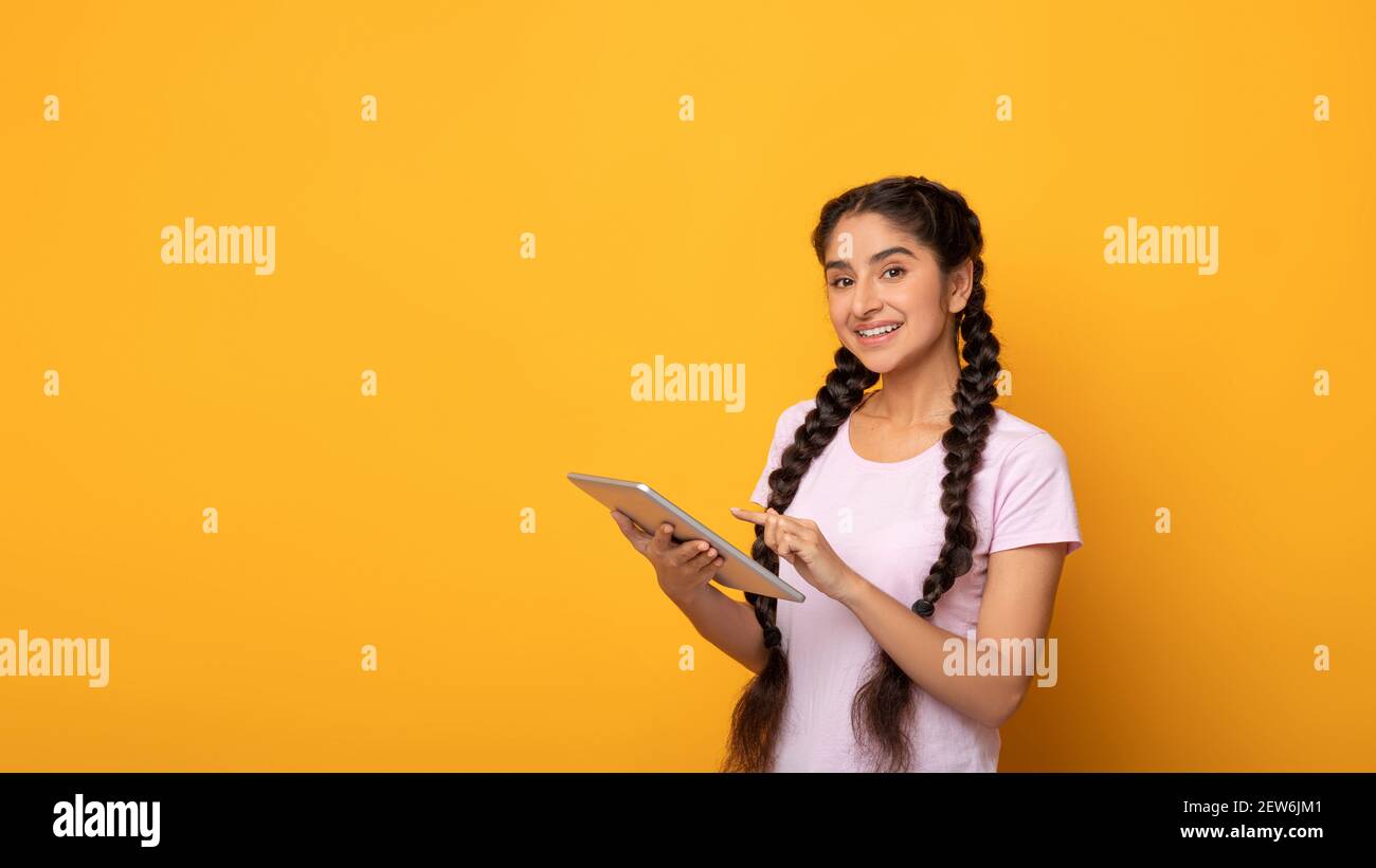 Indian wifi hi-res stock photography and images - Alamy