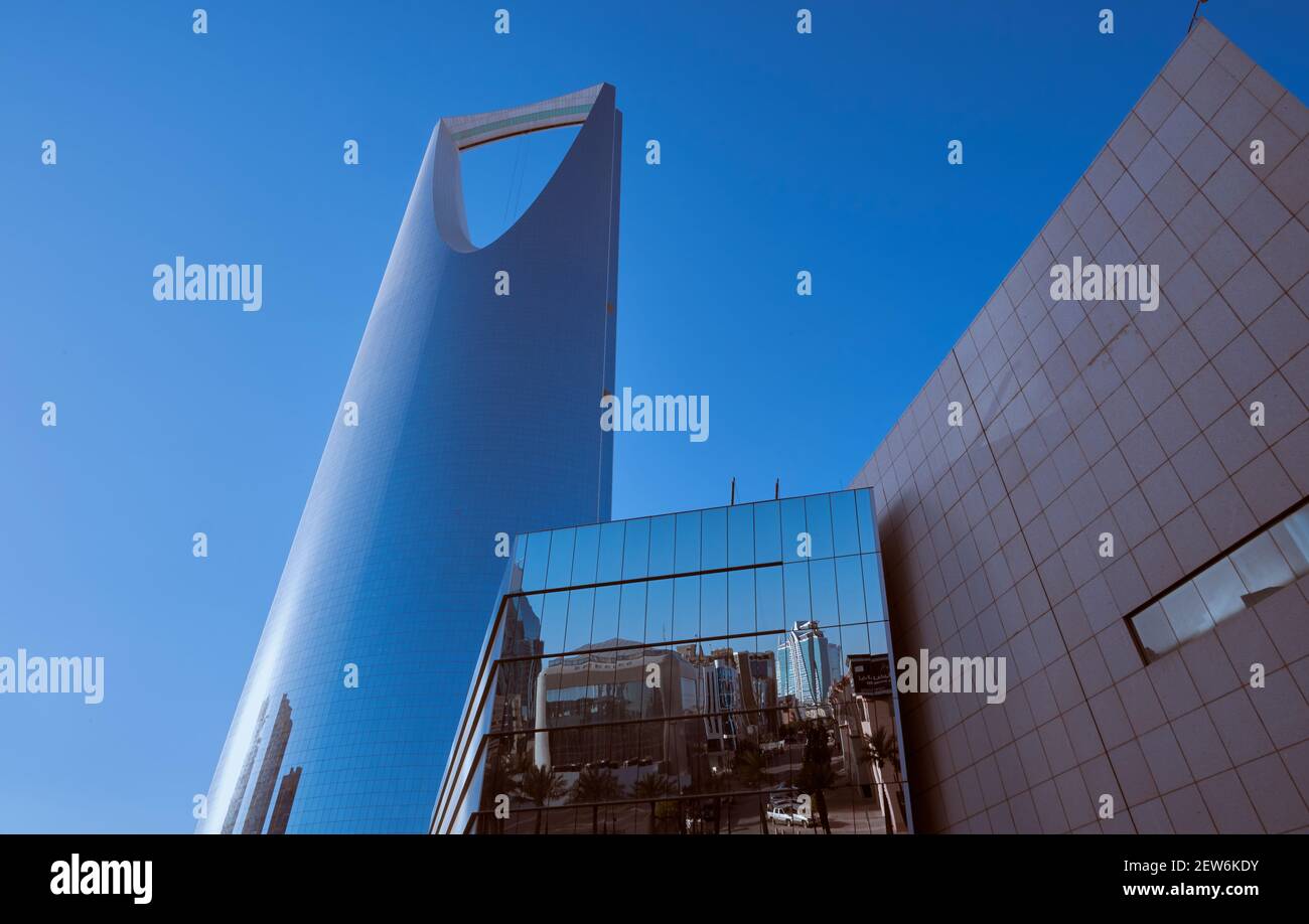 the kingdom tower riyadh the most famous building in Riyadh city Stock ...