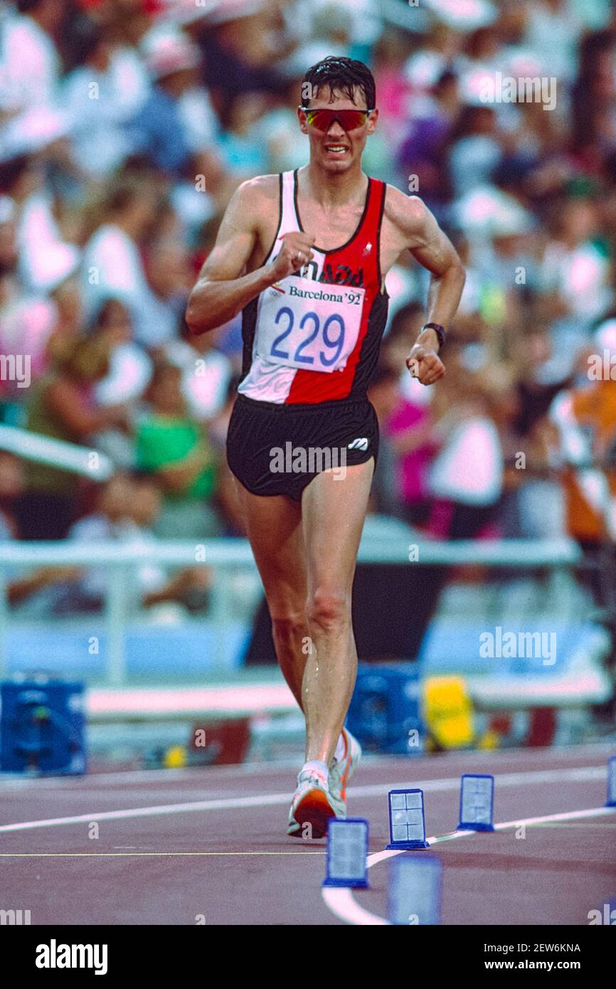 Tim Berrett (CAN) competing in the Men's 20 kilometres walk at the 1992 ...