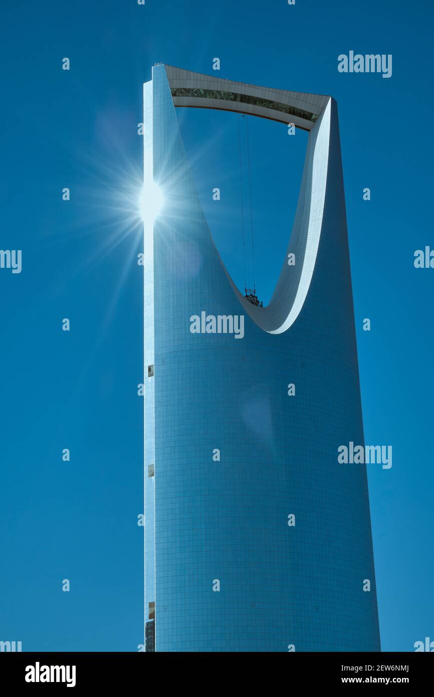 Kingdom centre tower in hi-res stock photography and images - Alamy