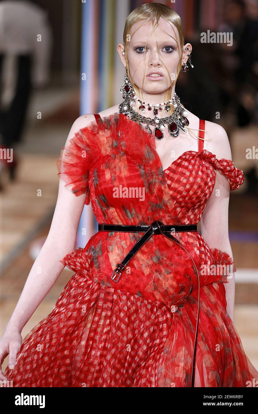 Model Betsy Teske walks on the runway during the Alexander McQueen ...