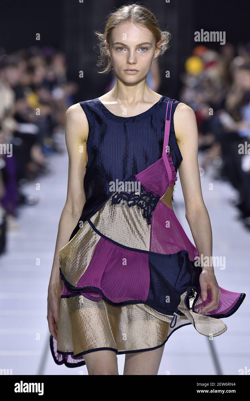 Model Fran Summers walks on the runway during the Sacai Fashion Show ...