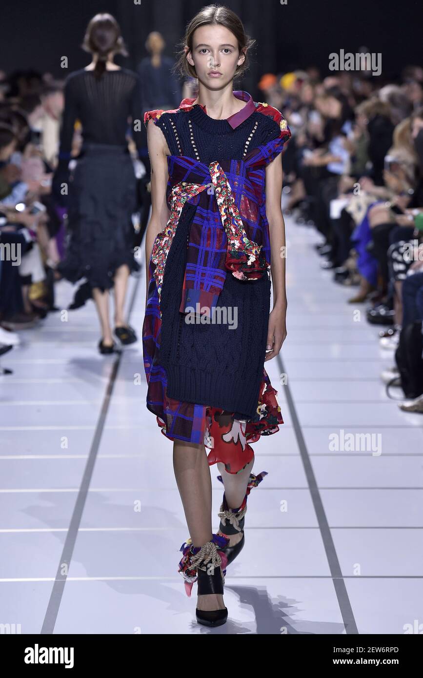 Model Laura White walks on the runway during the Sacai Fashion Show ...
