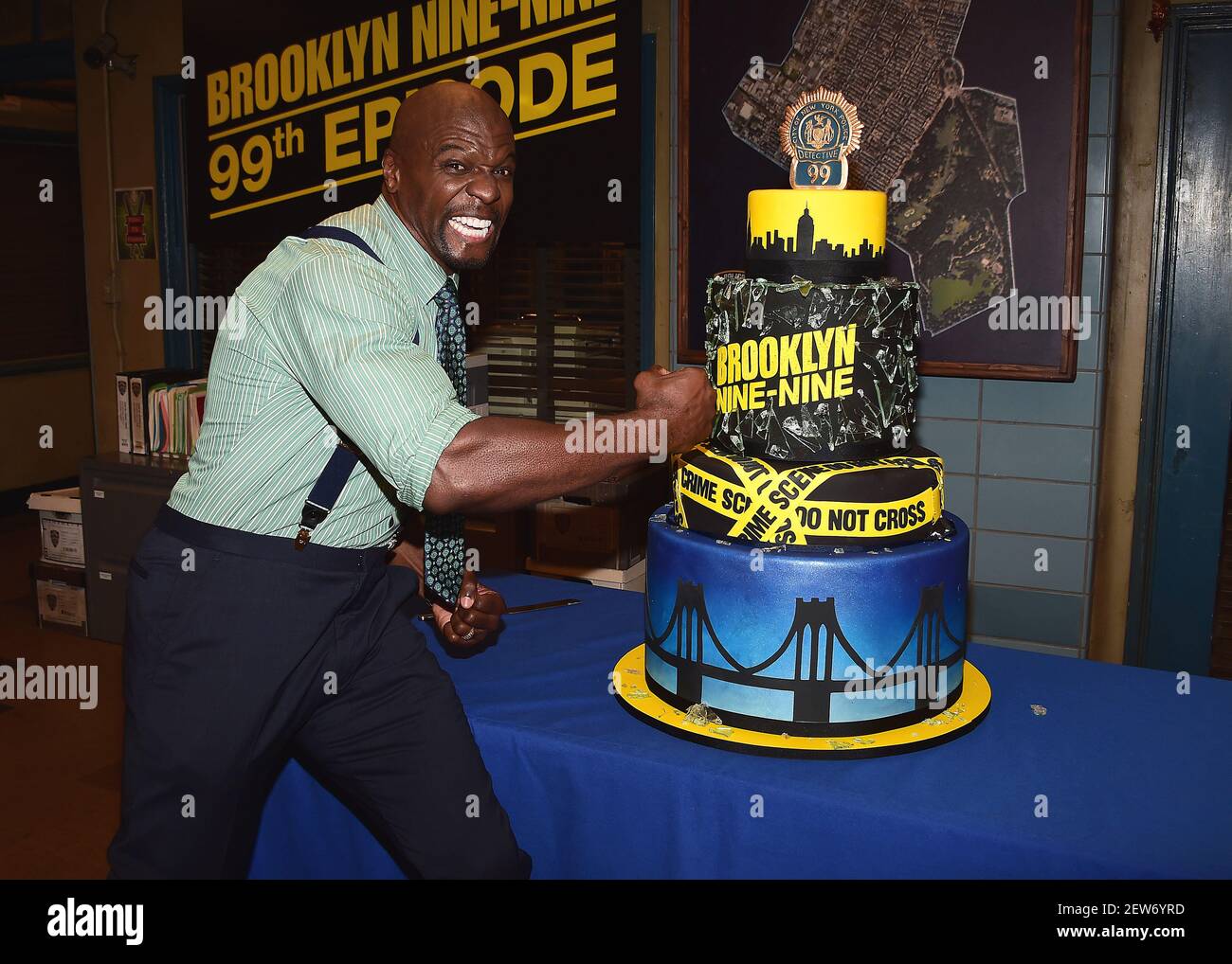 STUDIO CITY - OCTOBER 4: Terry Crews at Fox's "Brooklyn Nine-Nine" 99th ...