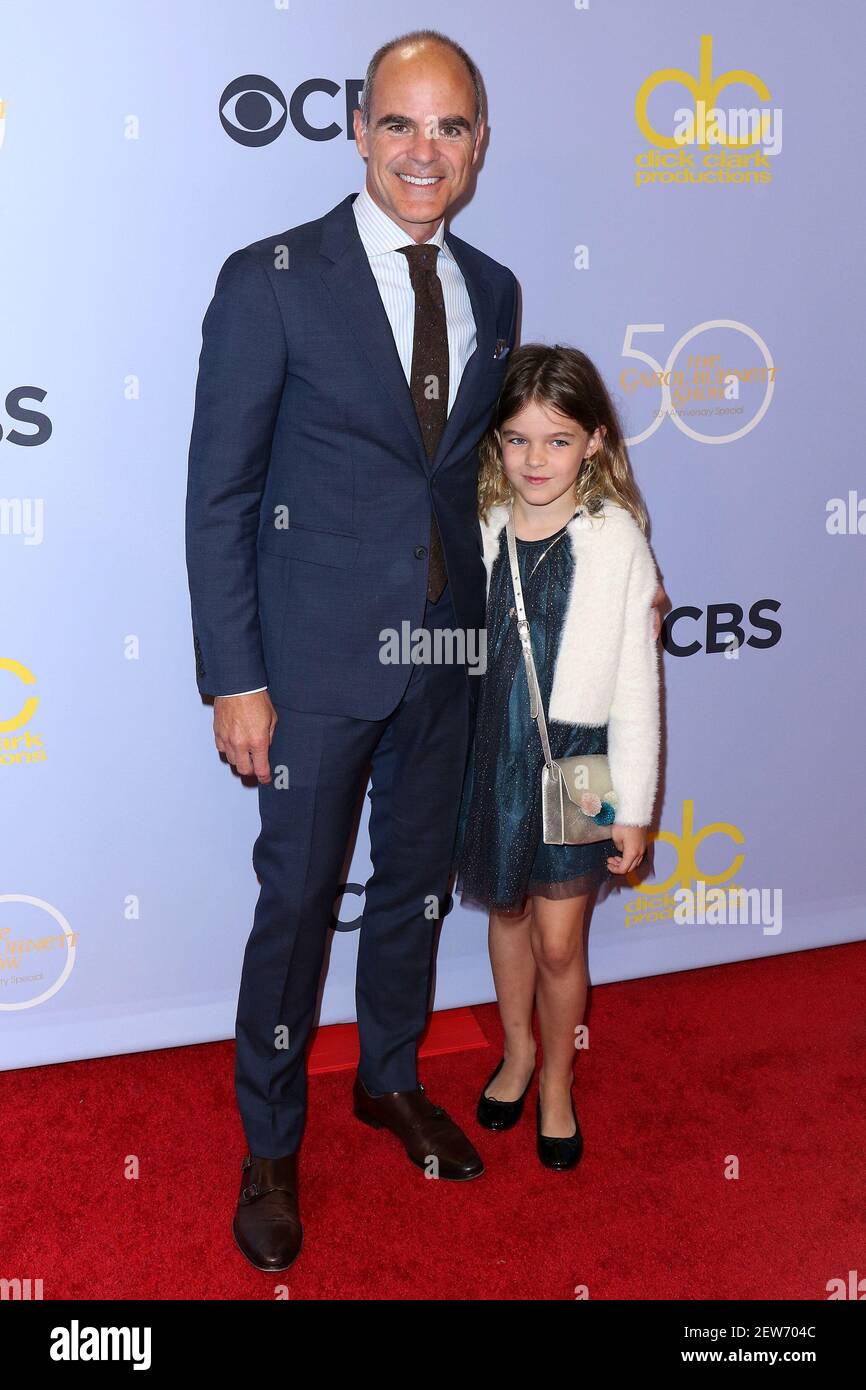Michael Kelly (L) and daughter Frankie at CBS' "The Carol Burnett Show ...