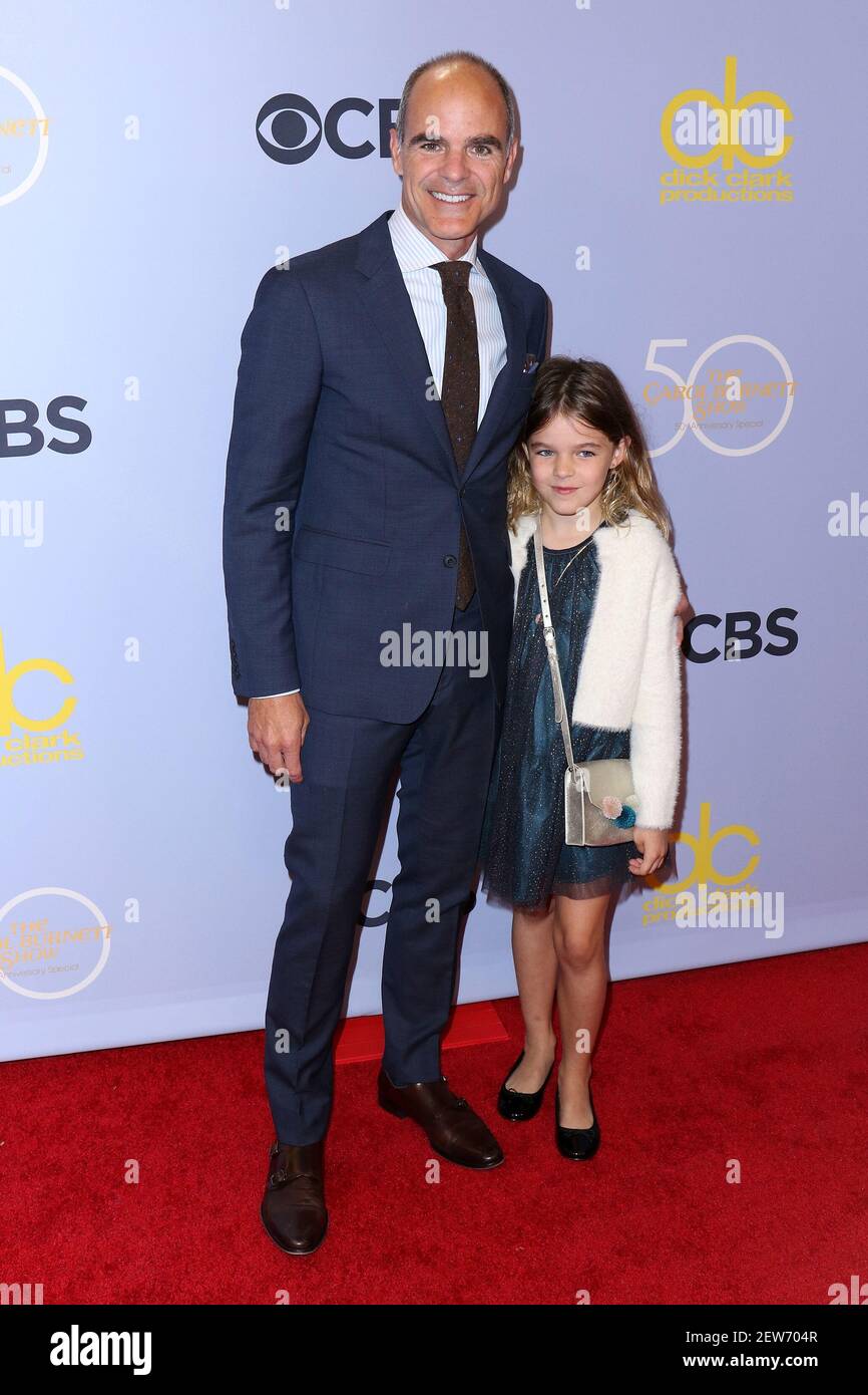Michael Kelly (L) and daughter Frankie at CBS' "The Carol Burnett Show ...
