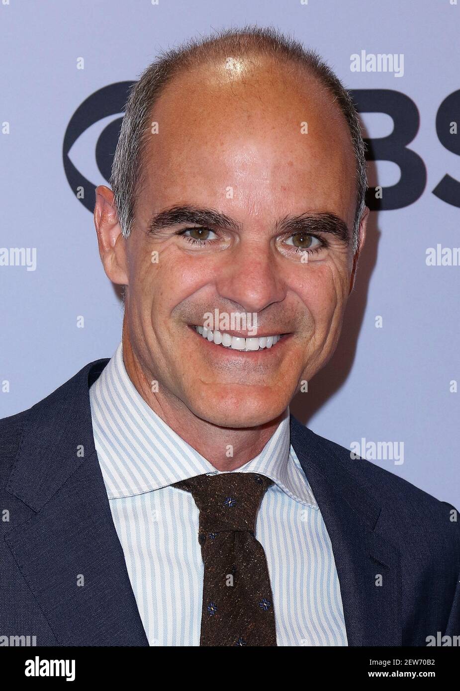 Michael Kelly (L) and daughter Frankie at CBS' "The Carol Burnett Show ...