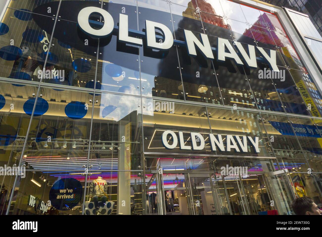 Customers shop in the brand new Old Navy store in Times Square in New ...