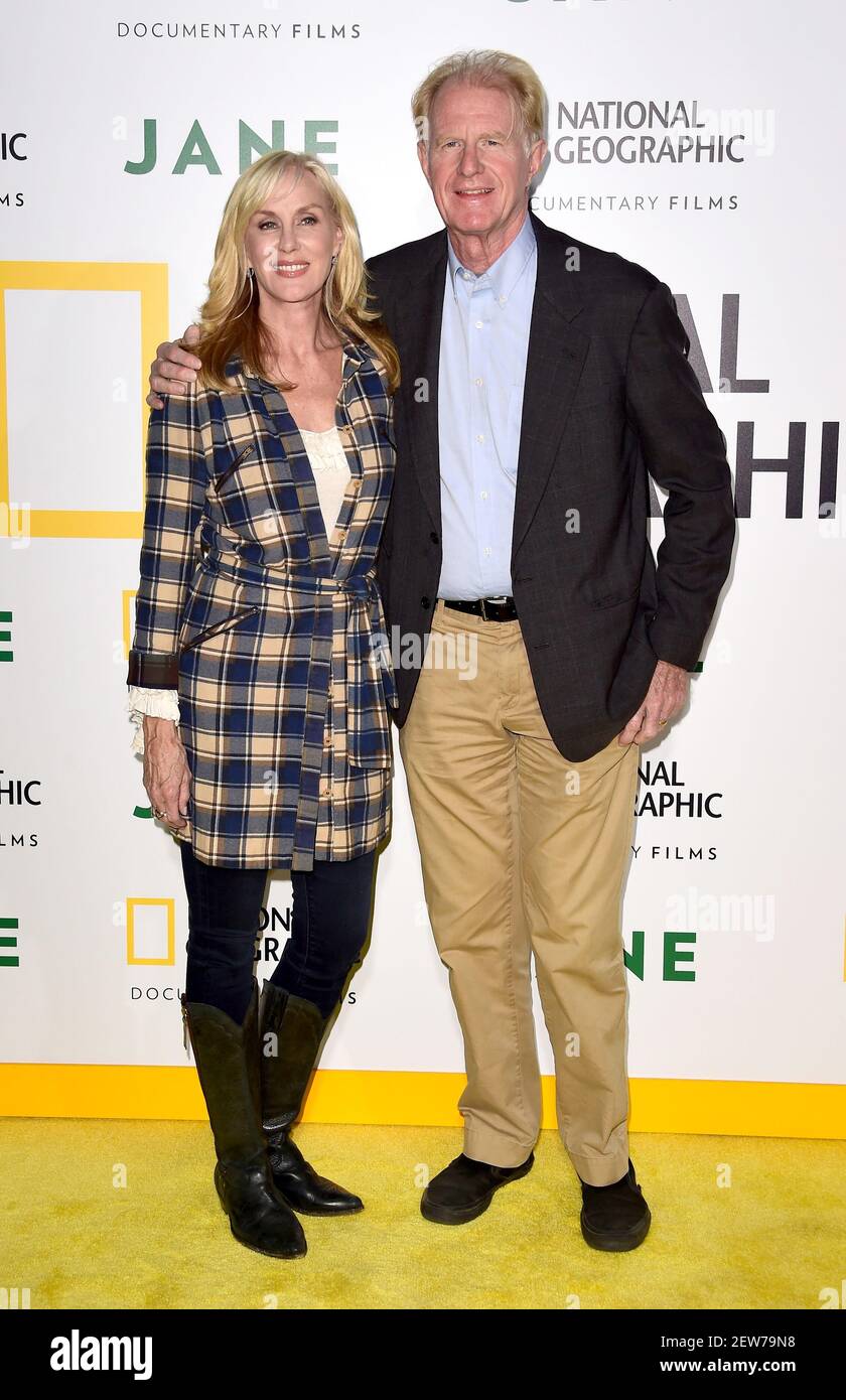 HOLLYWOOD - OCTOBER 9: (L-R) Rachelle Begley and Ed Begley, Jr. attend ...