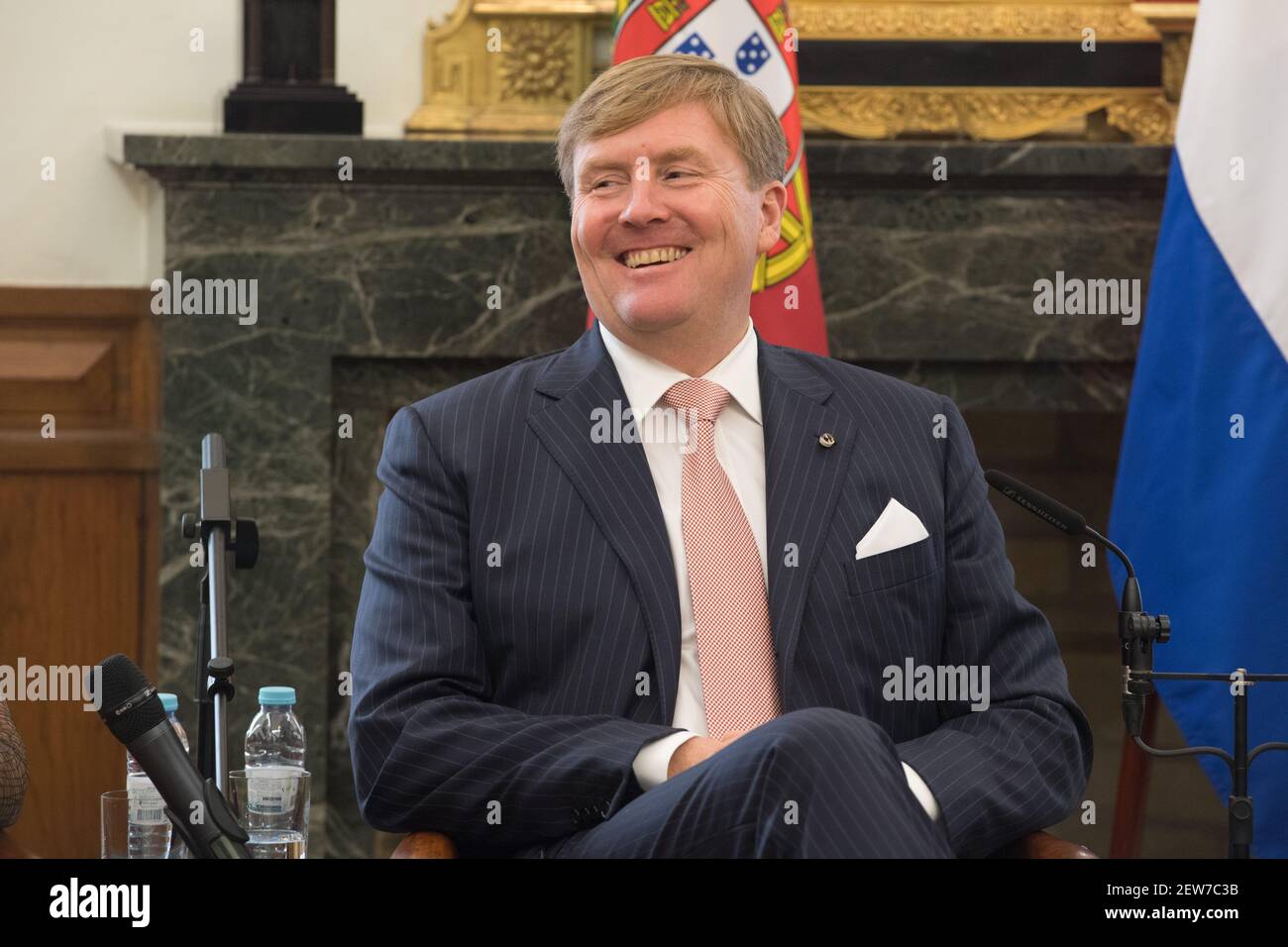 King Willem-Alexander and Queen Maxima during their meeting and ...
