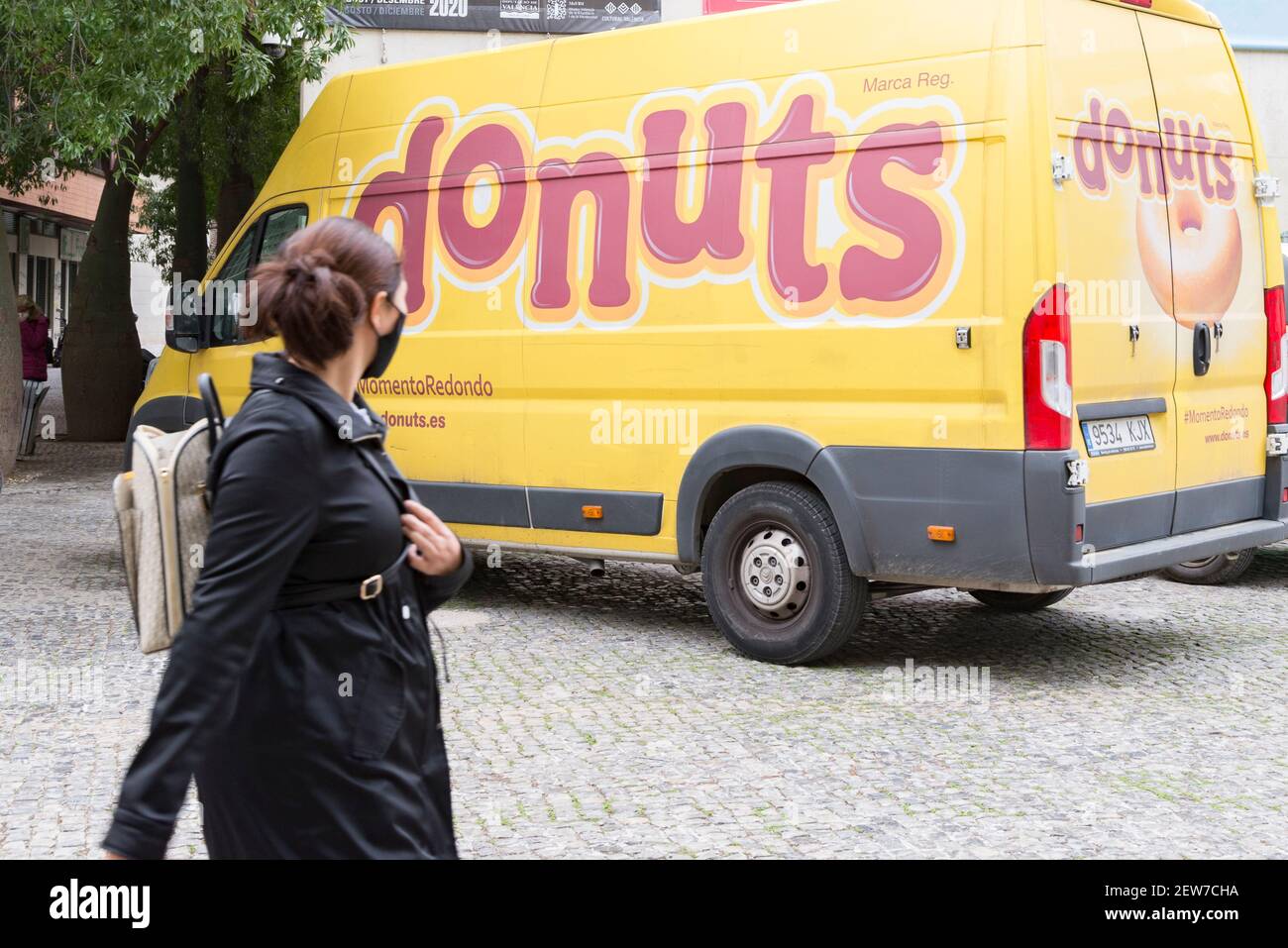 Donuts logo seen on one of their delivery truck Stock Photo - Alamy