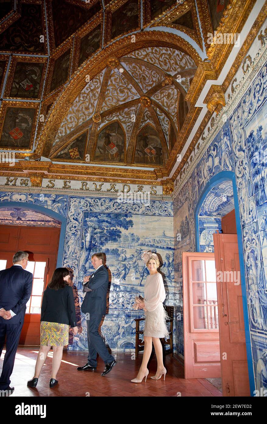 King Willem-Alexander and Queen Maxima visiting the OGMA Industría ...