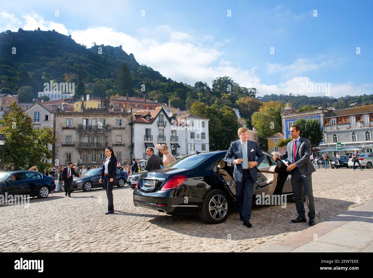 King Willem-Alexander and Queen Maxima visiting the OGMA Industría ...