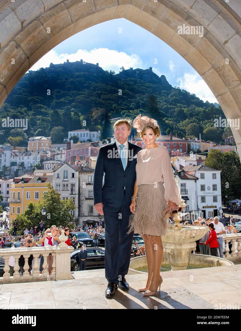 King Willem-Alexander and Queen Maxima visiting the OGMA Industría ...