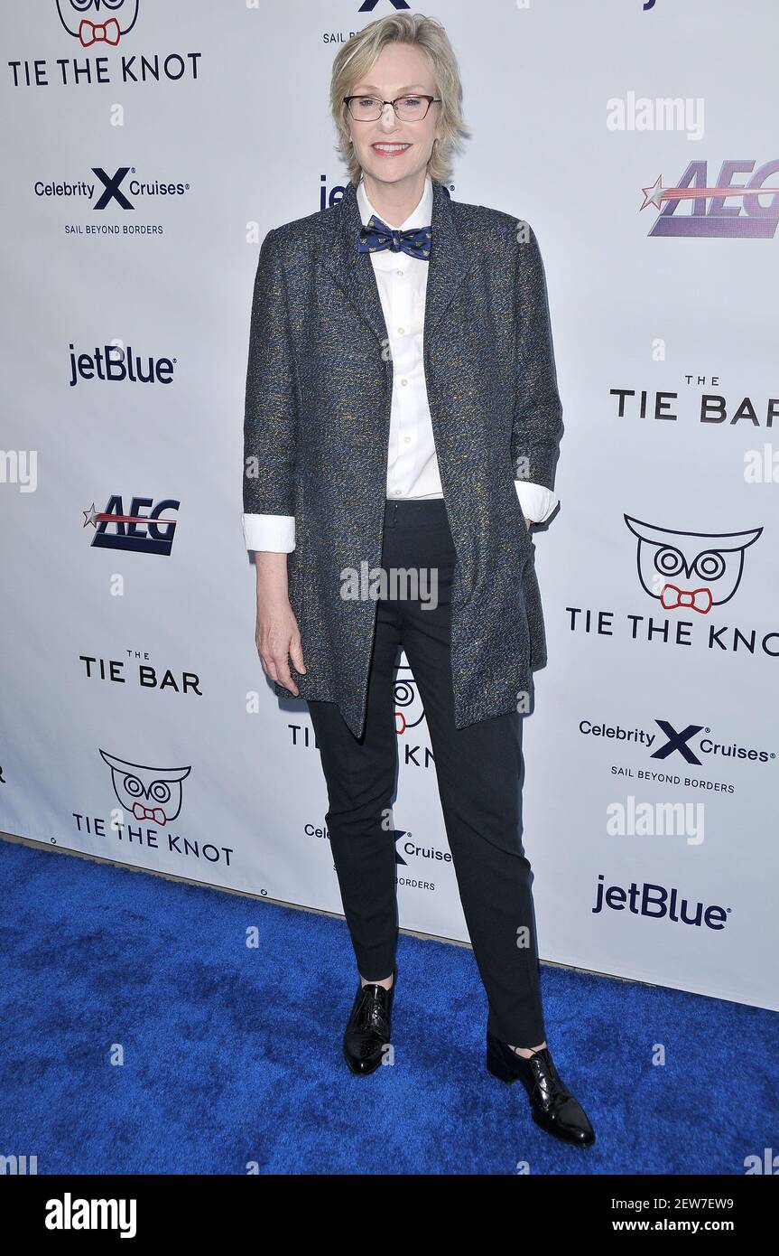 Jane Lynch arrives at Jessie Tyler Ferguson's 'Tie The Knot' 5 Year ...