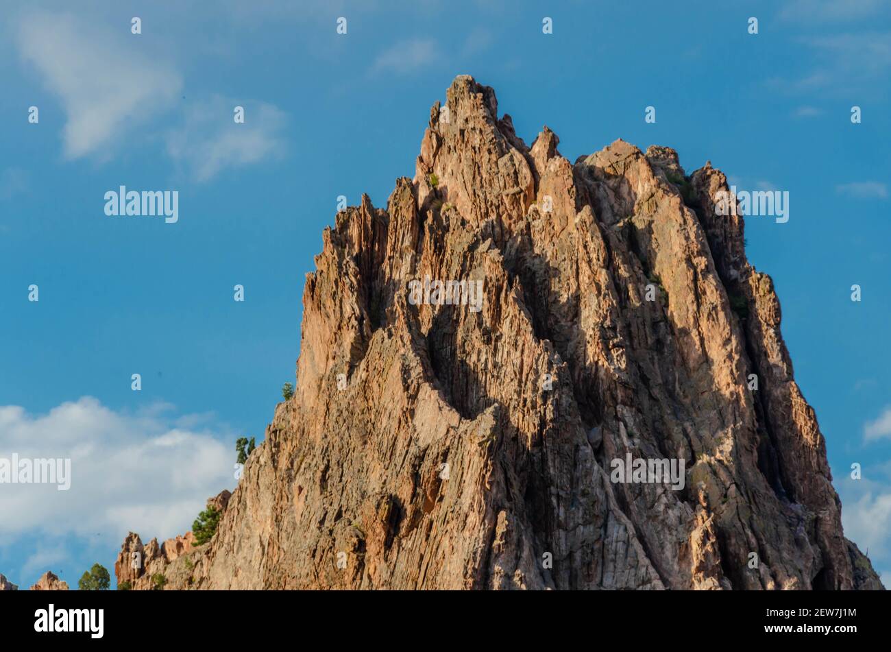 Scenic Rock Formations at Garden of the Gods, Colorado. Beautiful ...