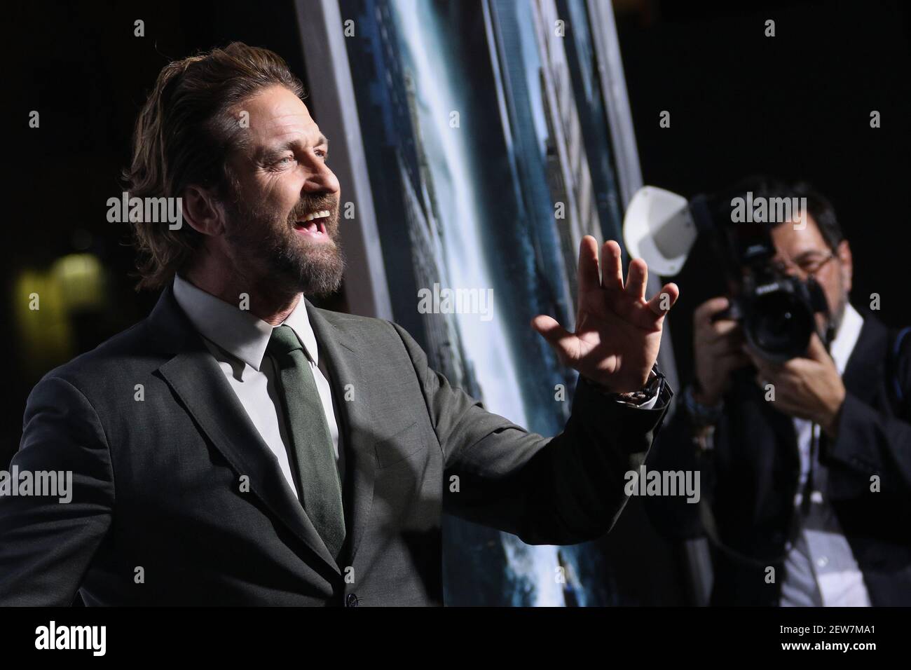 Gerard Butler at the Premiere Of Warner Bros. Pictures' "Geostorm" held ...