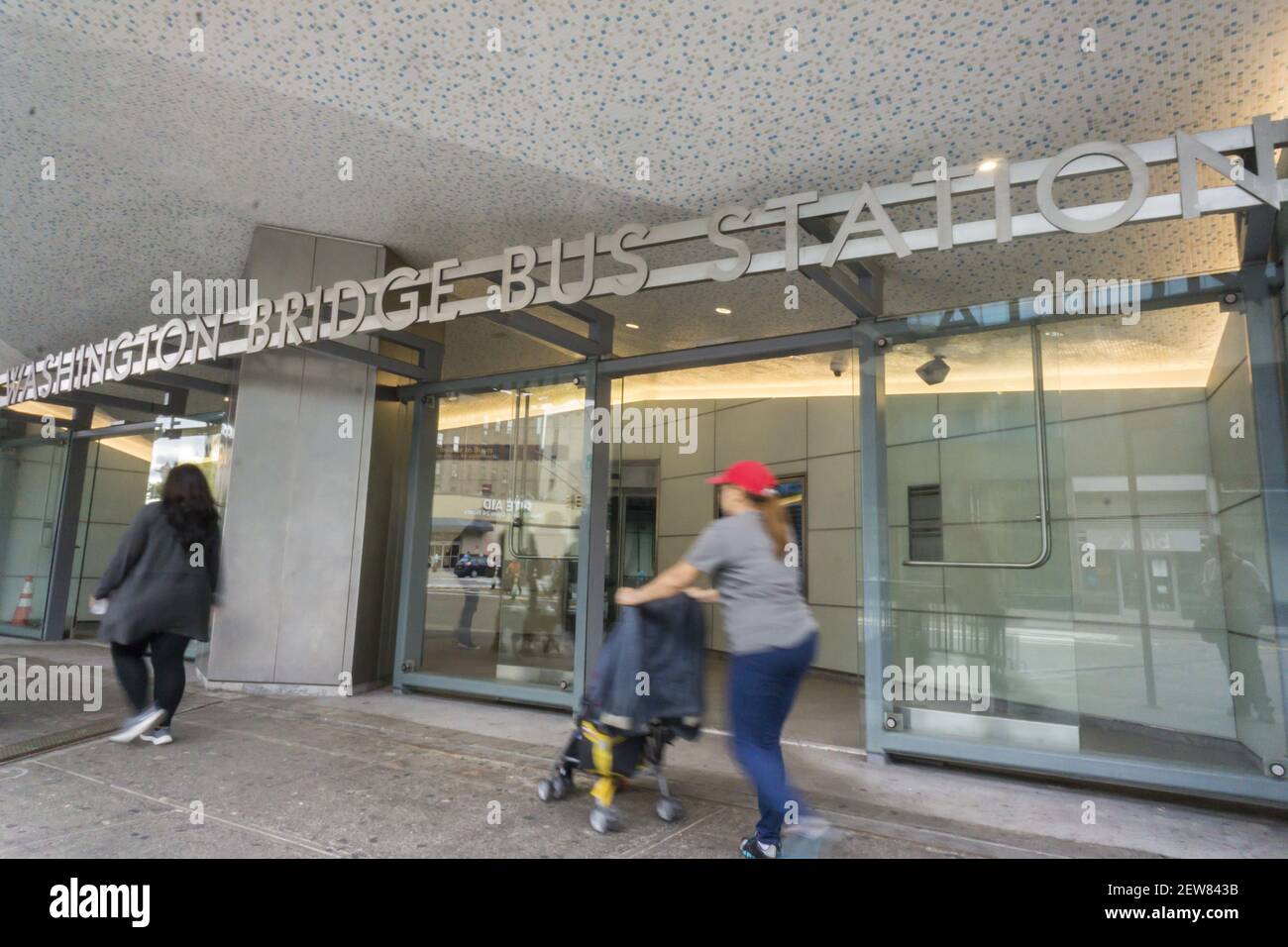 Broadway entrance in the newly renovated George Washington Bridge Bus ...