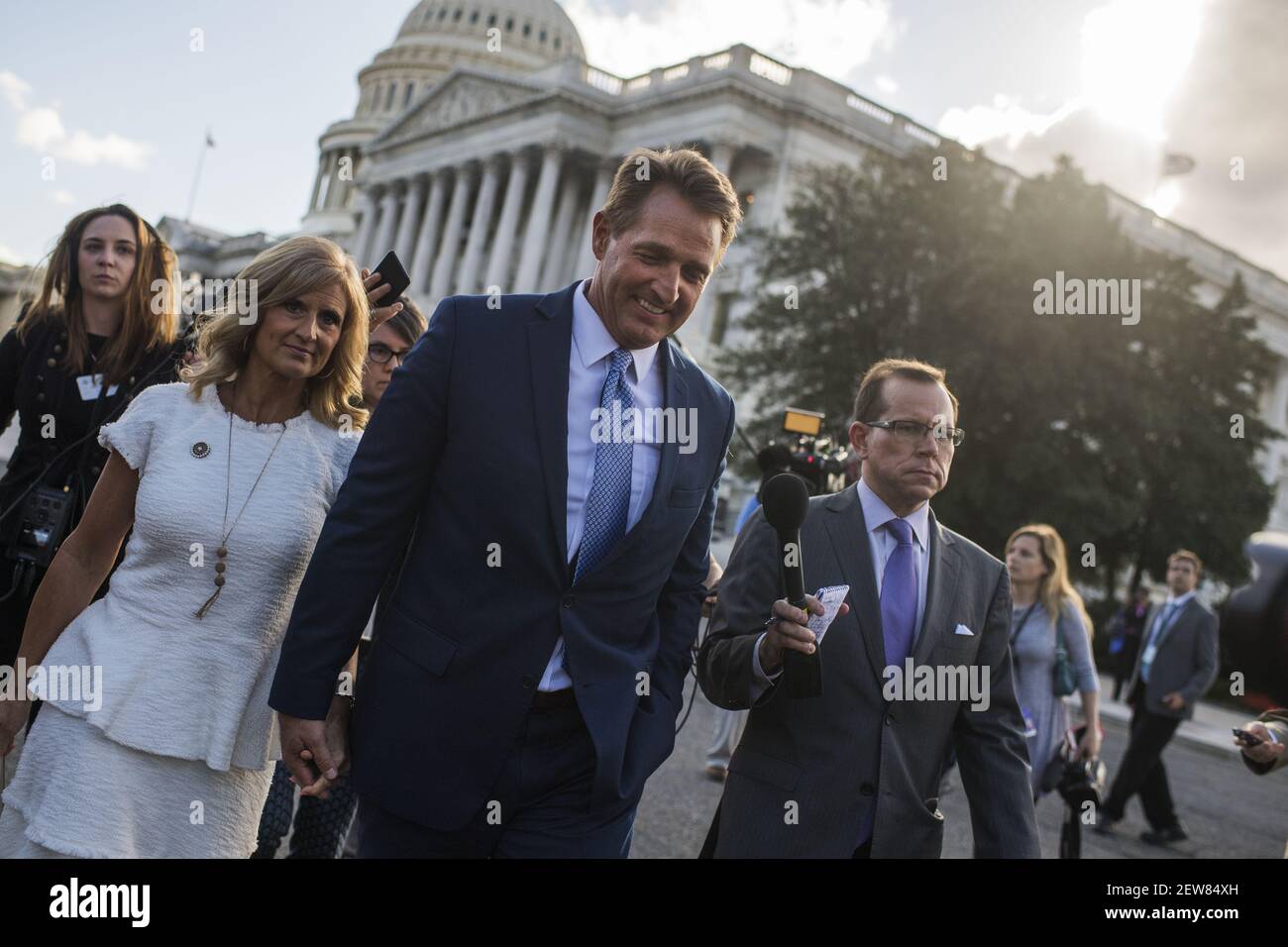 UNITED STATES - OCTOBER 24: Sen. Jeff Flake, R-Ariz., and his wife ...