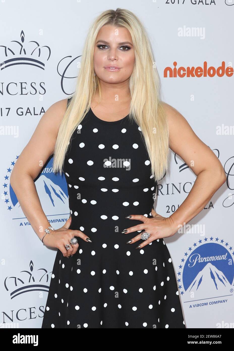 LOS ANGELES - OCTOBER 24: Jessica Simpson at the 2017 Princess Grace ...