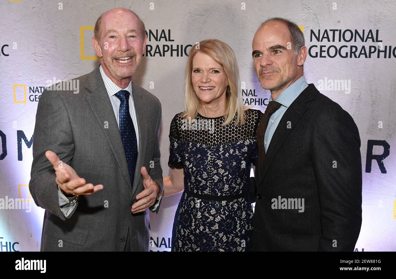 WASHINGTON DC - OCTOBER 25: From center, Martha Raddatz and Michael ...