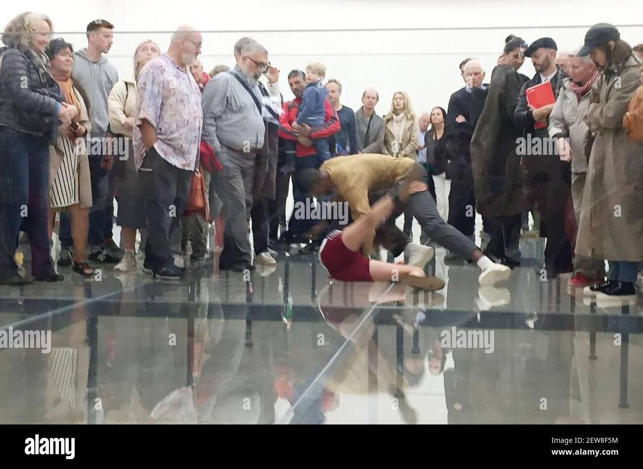 Anne Imhof's "Faust" performance draws crowds to the German pavilion at ...