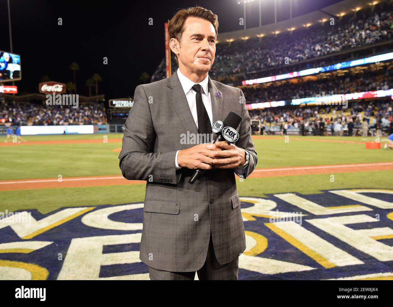 LOS ANGELES - OCTOBER 31: Tom Verducci at the World Series on Fox ...