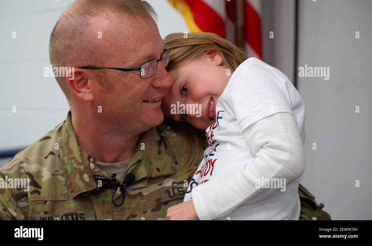 Brandon Williams, of the U.S. Army Reserves, came back home from ...