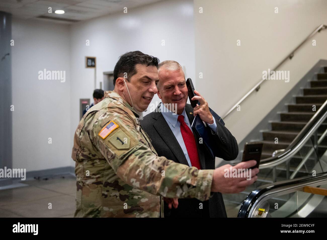 Alaska senator dan sullivan hi-res stock photography and images - Alamy