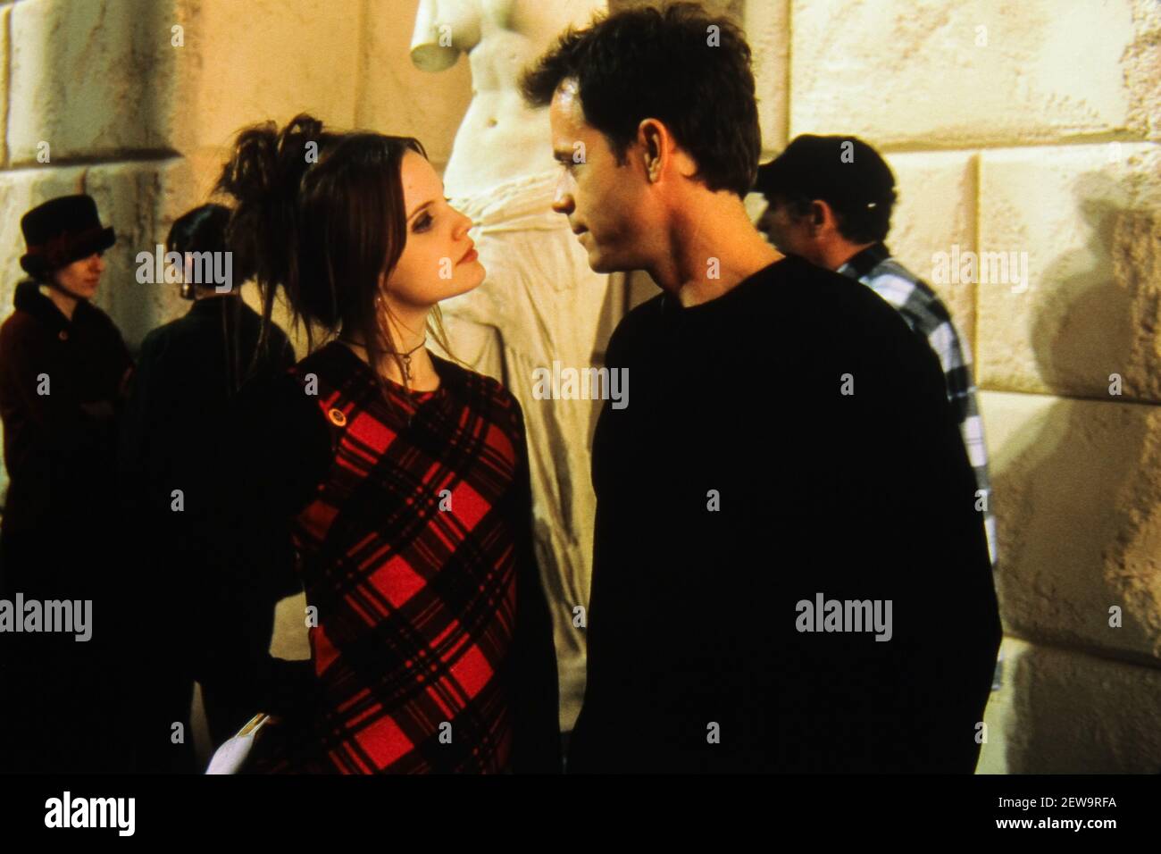 Mena Suvari, Greg Kinnear, "Loser" (2000) Columbia Pictures . Photo ...