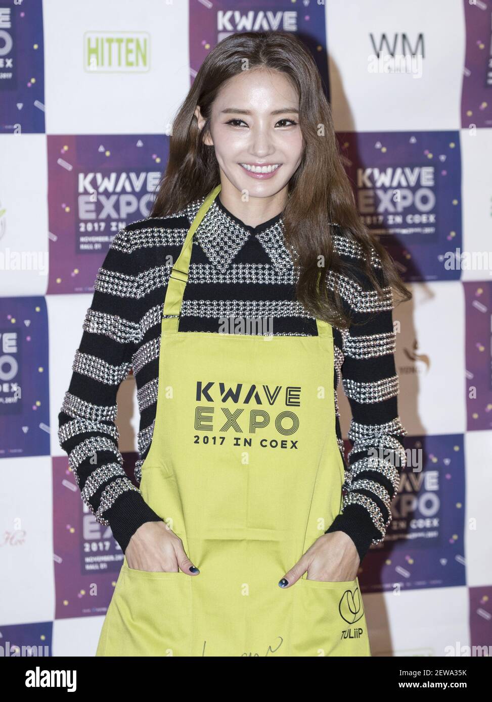 24 November 2017 - Seoul, South Korea : South Korean actress Han Chae-young attends photo call ...