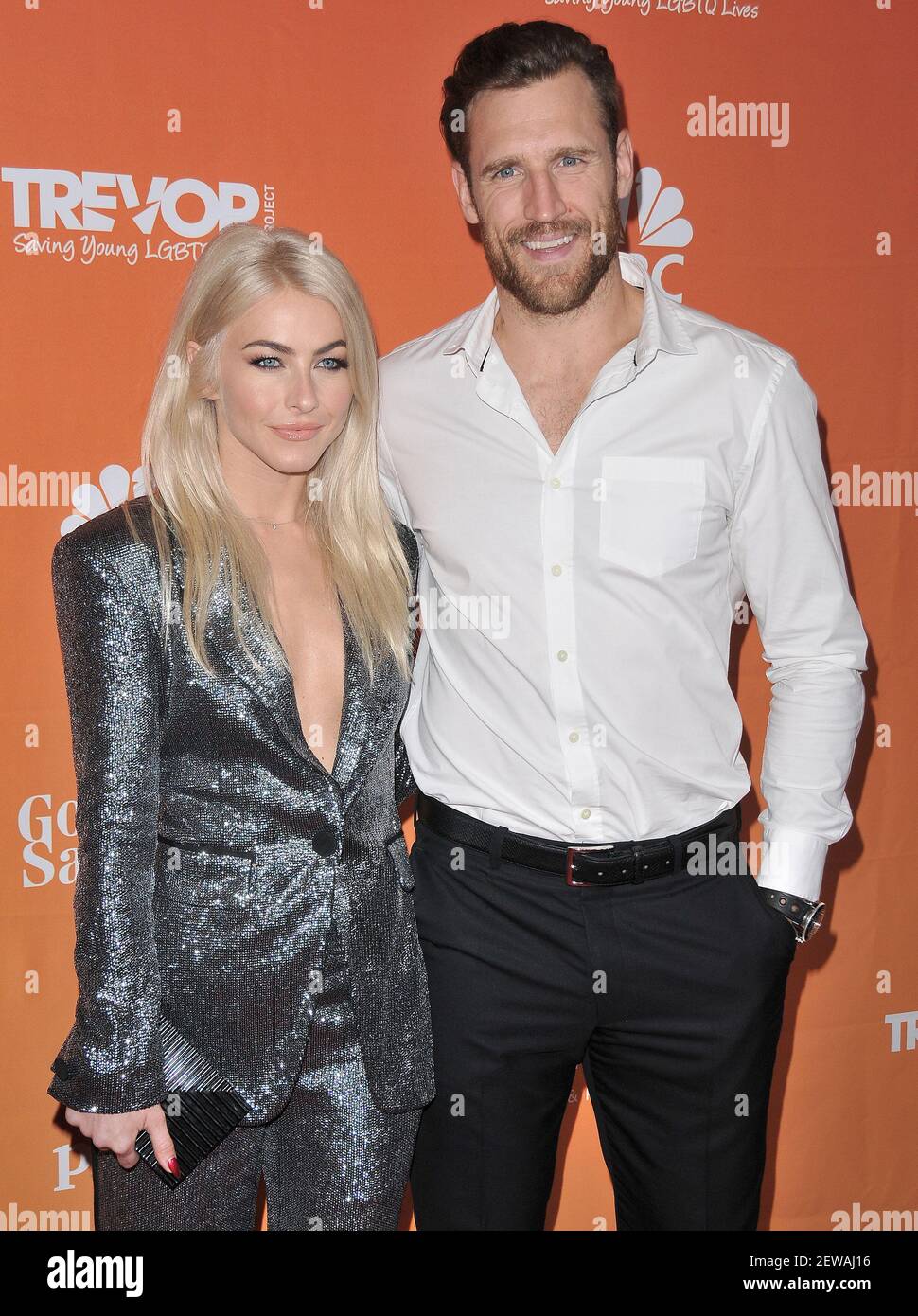 (L-R) Julianne Hough and Brooks Laich arrives at The Trevor Project's ...