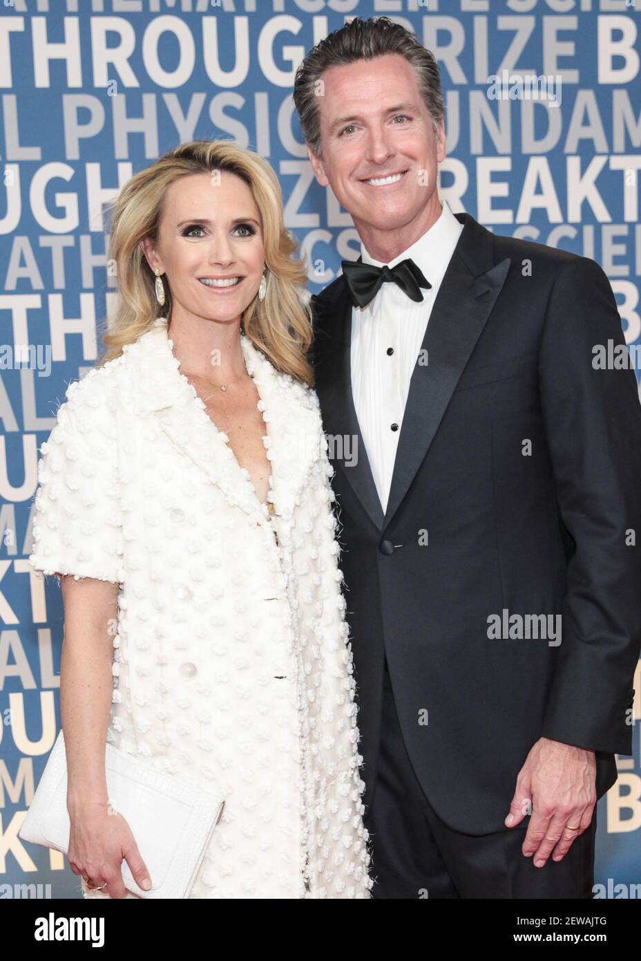 California State Lt. Gov. Gavin Newsom (R) and wife Jennifer Siebel ...