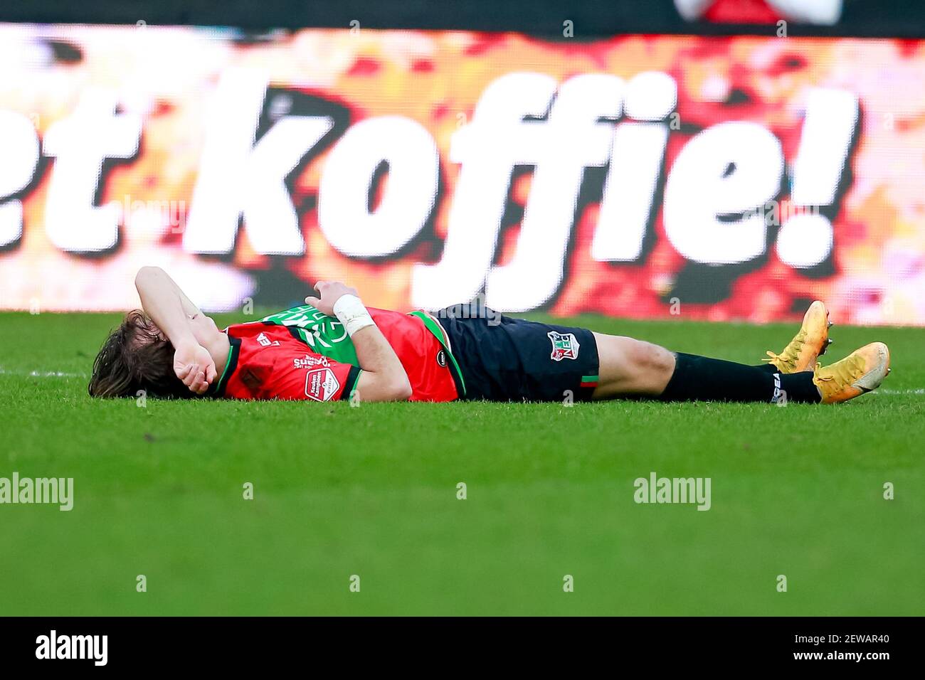 Dirk proper hi-res stock photography and images - Alamy