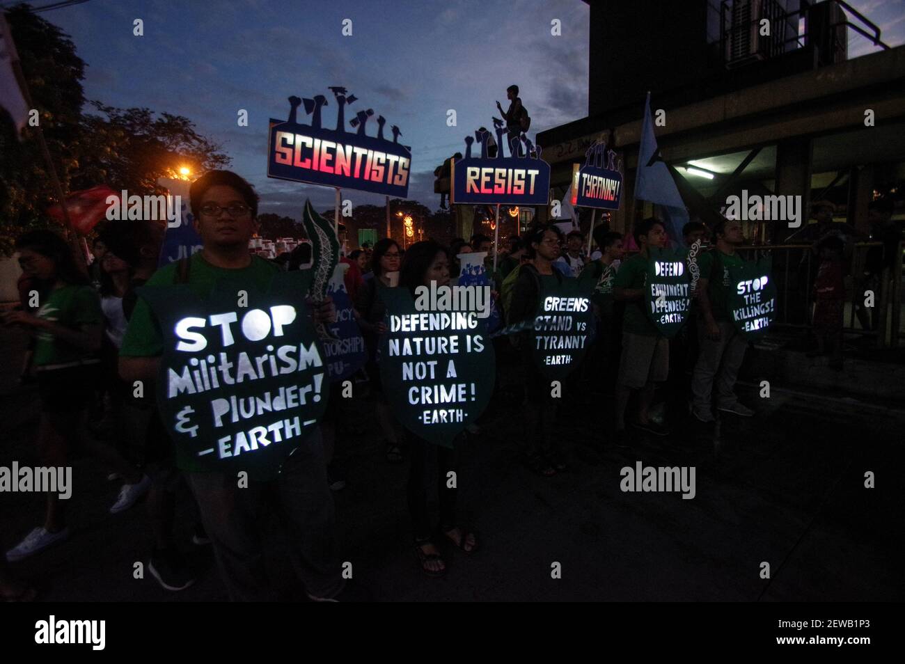 Various groups march from Bonifacio Shrine towards Mendiola in Manila ...
