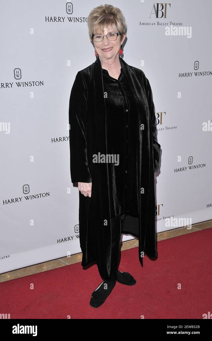 Judy Morr arrives at the American Ballet Theatre's Annual Holiday ...