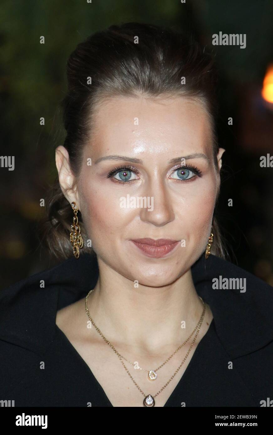 Diana Mark at the Premiere Of Columbia Pictures' 'Jumanji: Welcome To ...