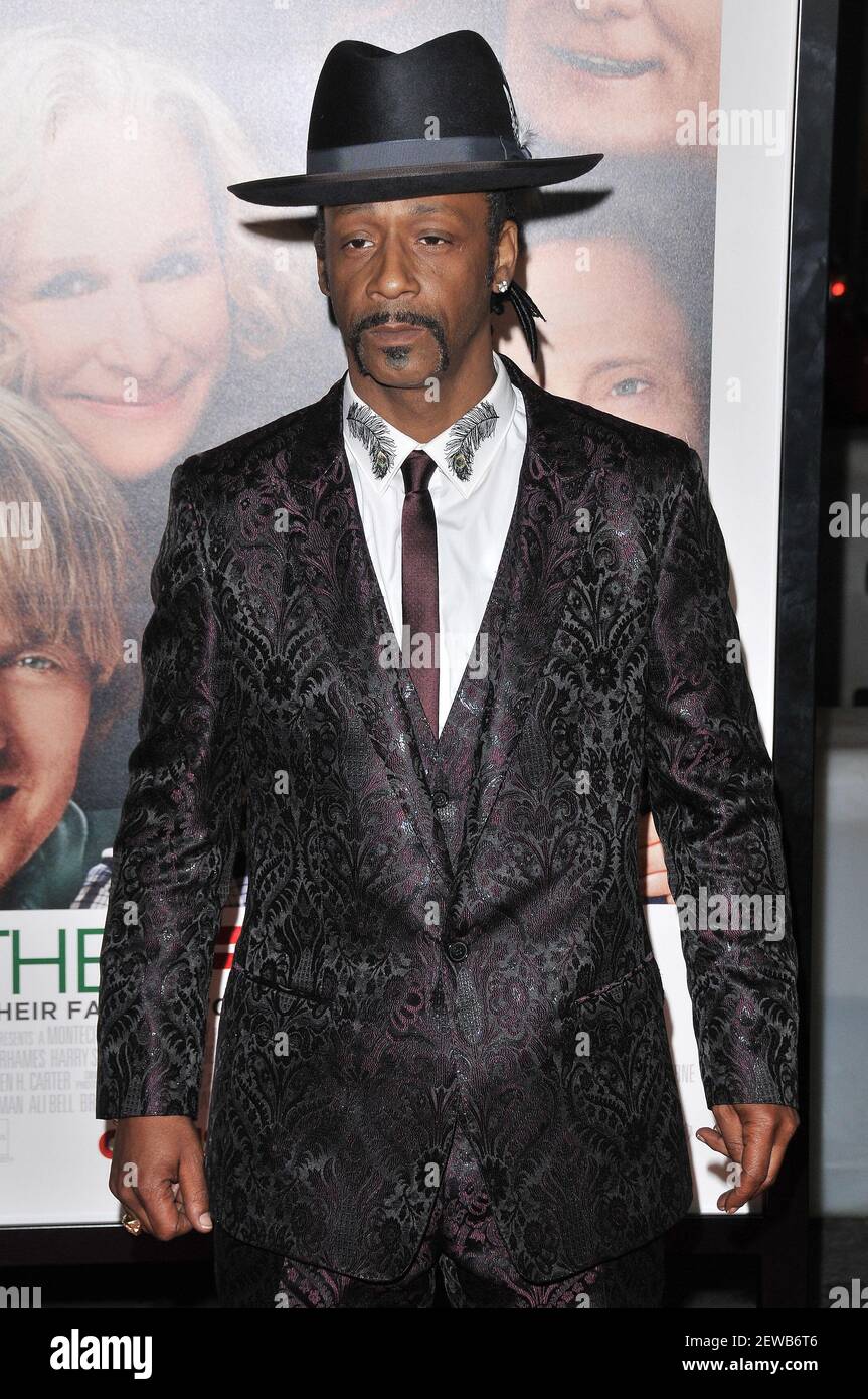 Katt Williams arrives at the "Father Figures" Los Angeles Premiere held ...