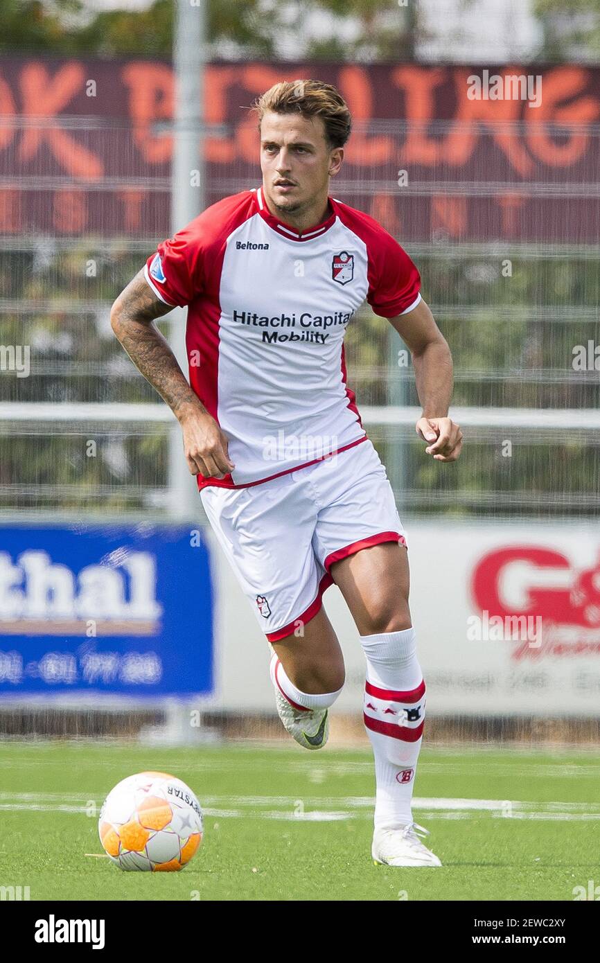 BARGER-OOSTERVELD - Sportpark SVBO -FC Emmen - Jong AZ - 2-3, football ...