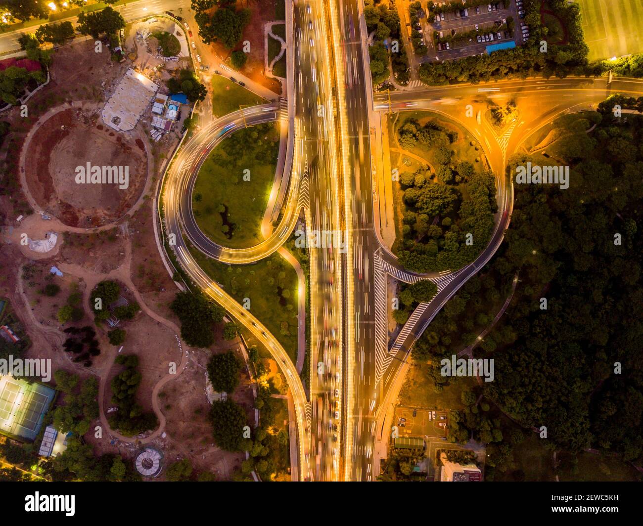 --FILE--An aerial night view of the approaches to the Guangzhou Bridge ...