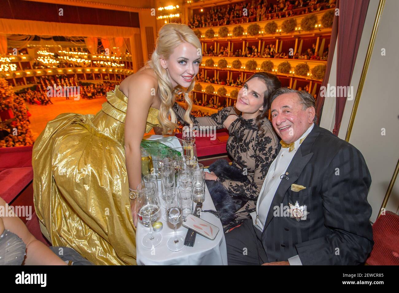 Brooke Shields, Austrian billionaire Richard Lugner and his wife Cathy ...