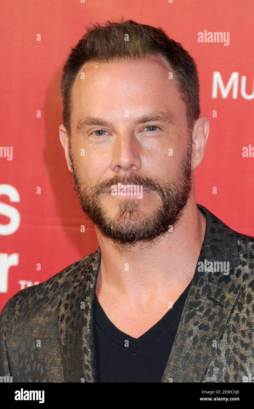 Jimi Westbrook, Little Big Town attending the 2016 MusiCares Person Of ...