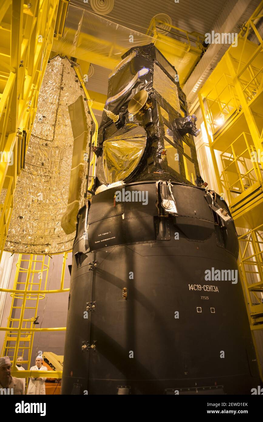 Sentinel-3A satellite being encapsulated within its Rockot fairing, on ...