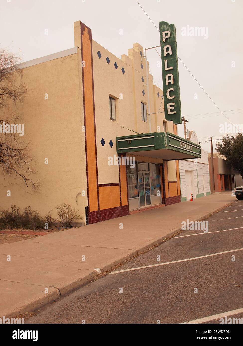 Landmarks in and around Marfa, Texas including the county courthuse and ...