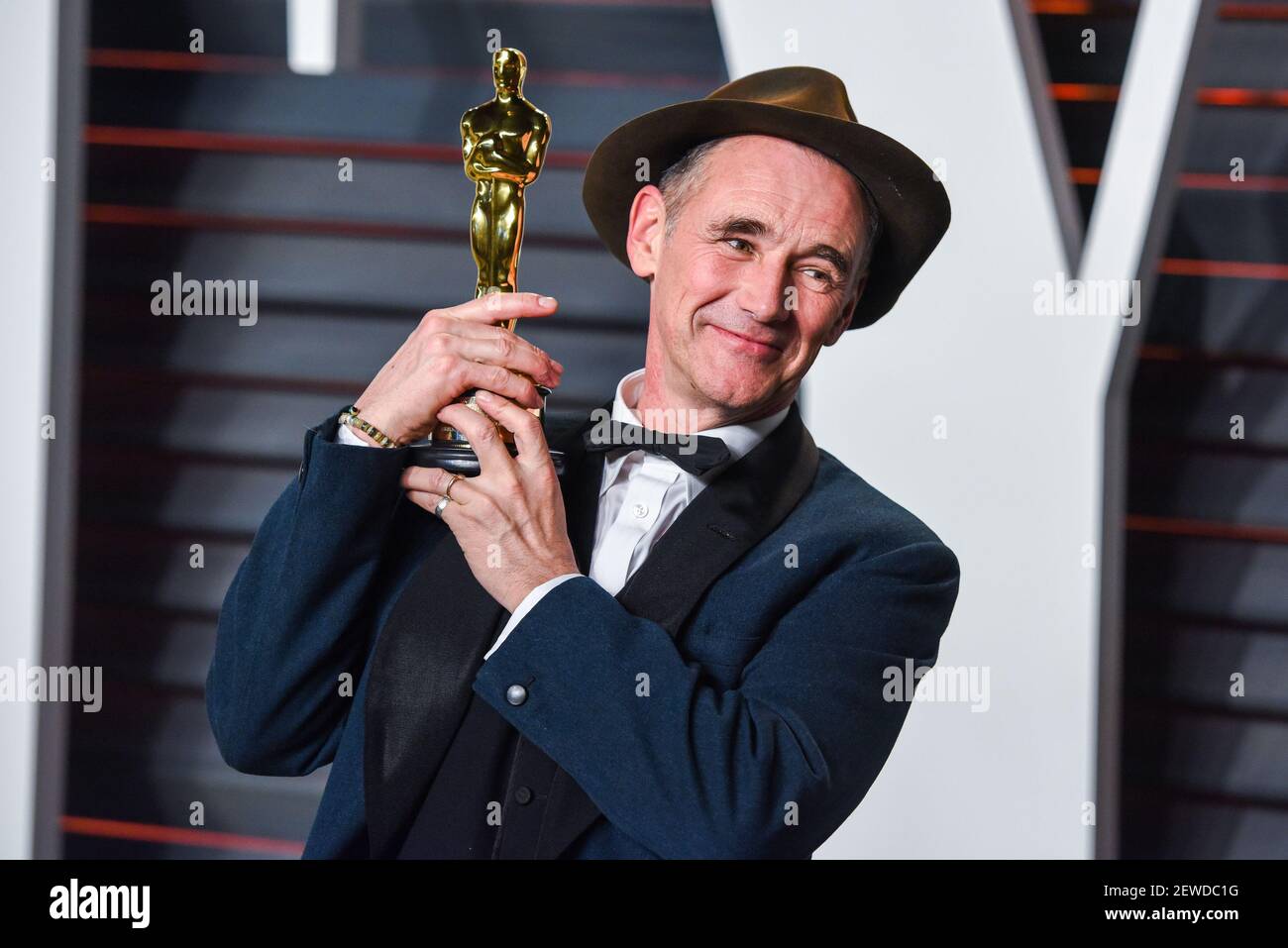 Mark Rylance arriving at the 2016 Vanity Fair Oscar Party hosted by ...