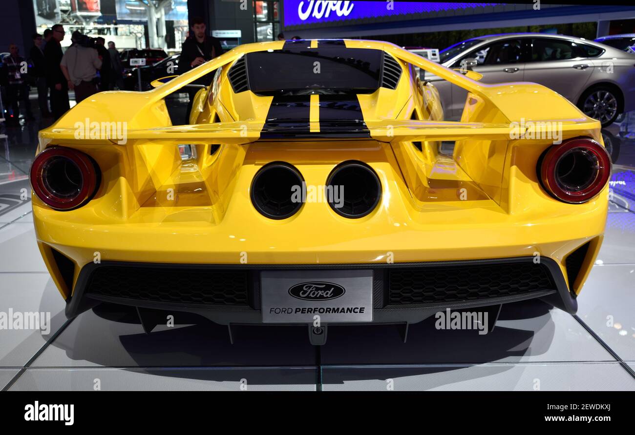 Ford GT supercar on display at the 2016 New York International Auto ...