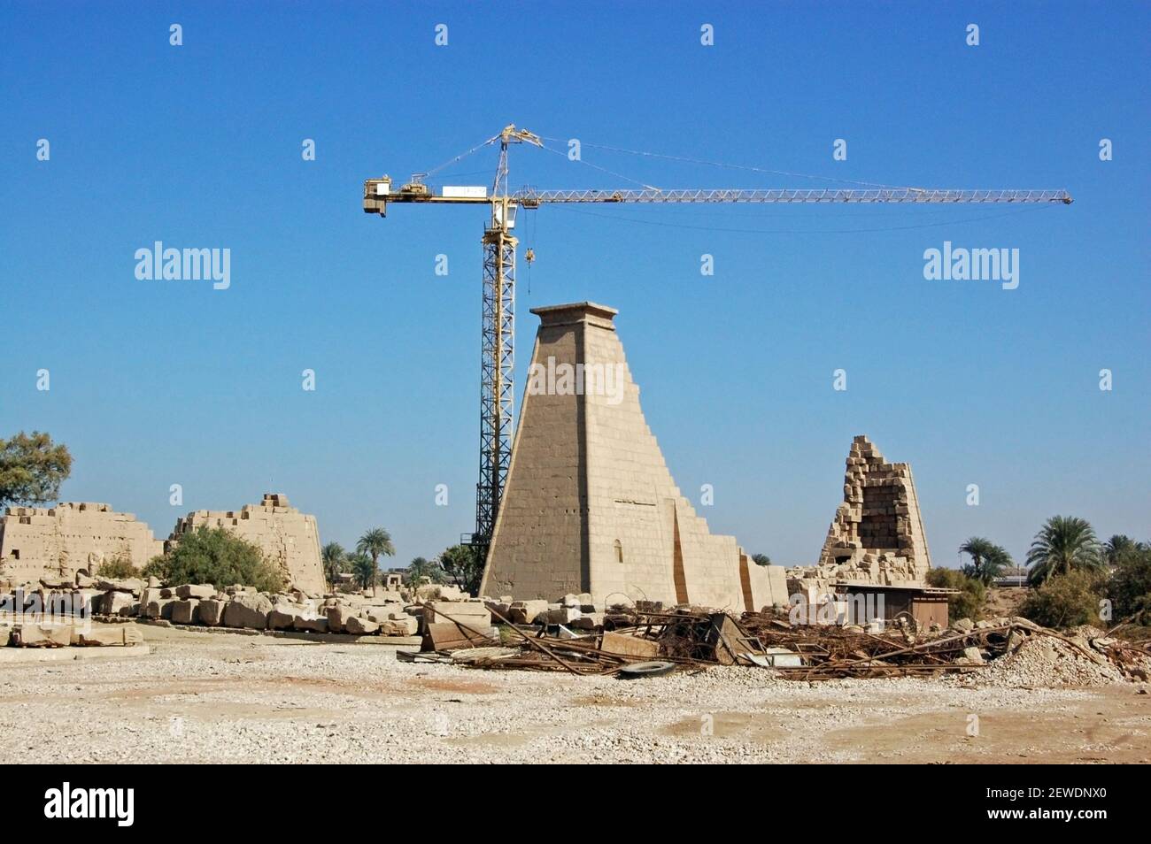 Ancient thebes reconstruction hi-res stock photography and images - Alamy