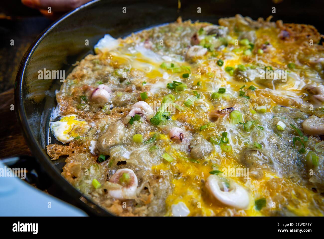 Traditional snacks from southern Fujian and Taiwan Chaoshan, fried ...