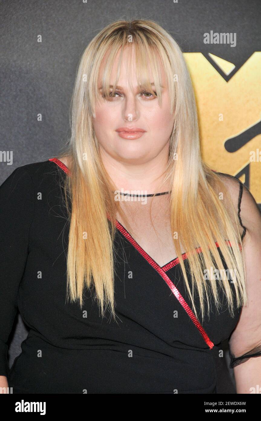 Rebel Wilson at the 2016 MTV Movie Awards at Warner Brothers Studios in ...